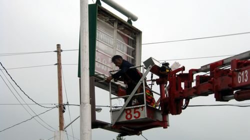 Complete Sign Maintenance and Repair Services | Ray Neon Signs