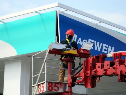 Sign and Light Installation and Removal Services | Ray Neon Signs